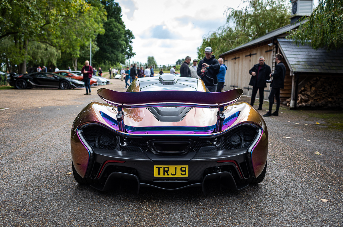 No Ordinary Car Meet · Pictorials · LordKinzo