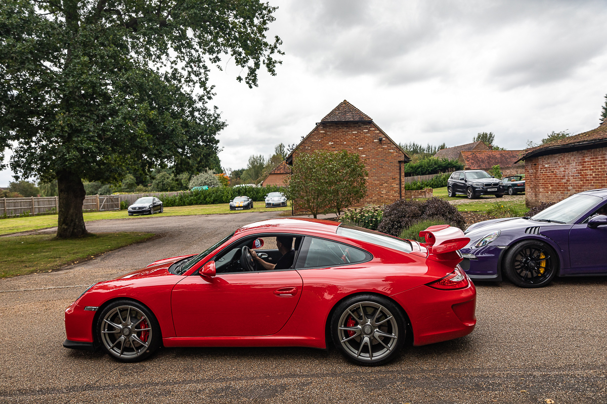 No Ordinary Car Meet · Pictorials · LordKinzo